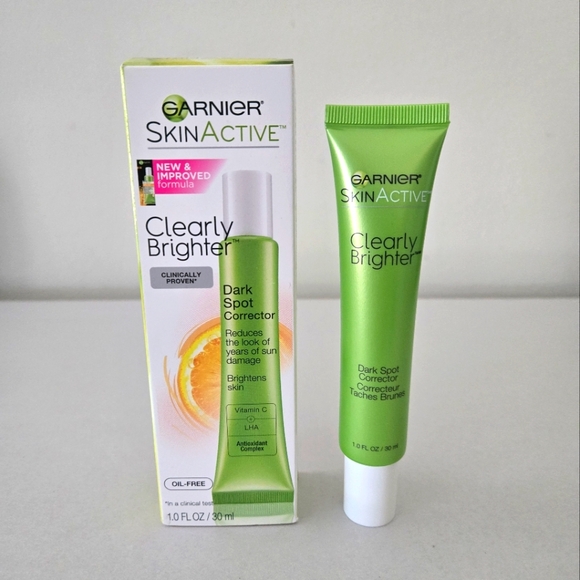 Garnier | Makeup | New Garnier Skinactive Clearly Brighter Dark Spot ...